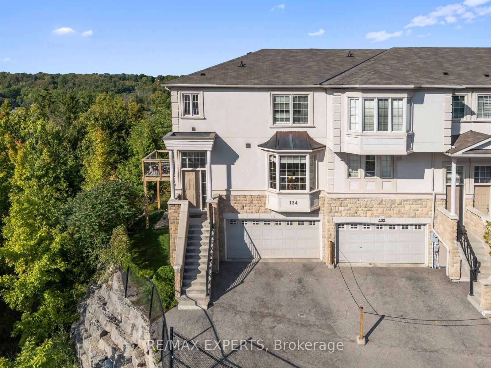 134 Rolling Hills Lane, Caledon | For Sale @ $899,999 | Condos.ca