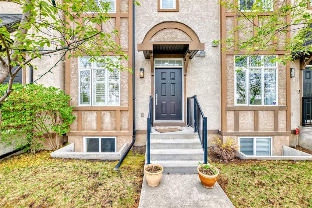 199 McKenzie Towne Drive, Calgary | For Sale @ $549,900 | Condos.ca