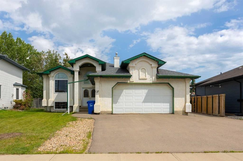 137 Barber Drive, Fort McMurray, Alberta | Sotheby's International ...