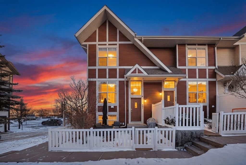 303 New Brighton Villas SE, Calgary | For Sale @ $399,900 | Condos.ca