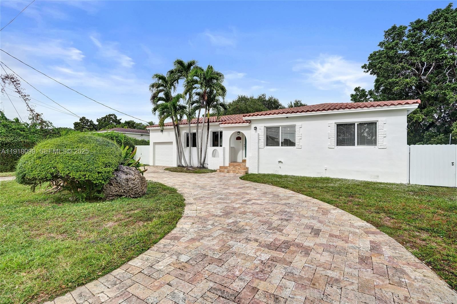 5801 SW 20th St, Miami | Reviews & Apartments for Rent | AptAmigo